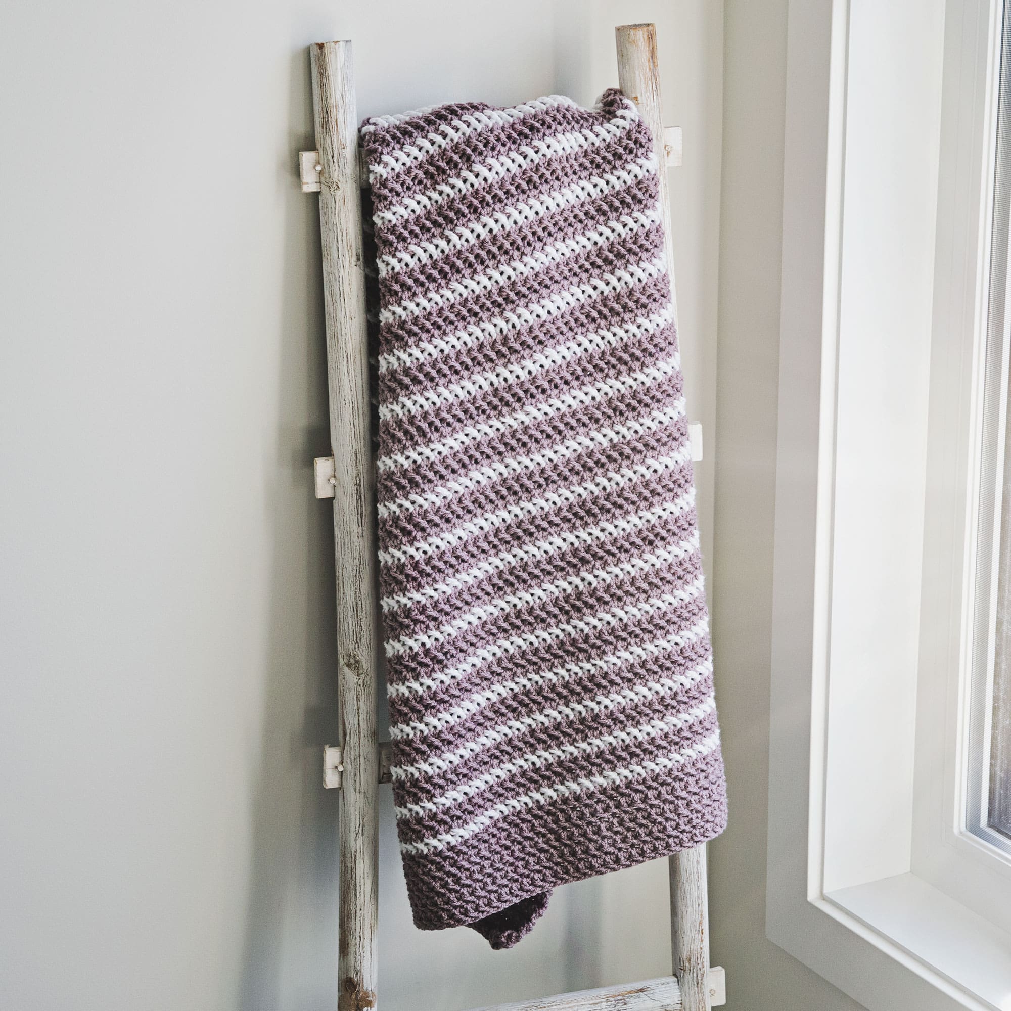 An Easy Crochet Blanket Pattern - Leelee Knits